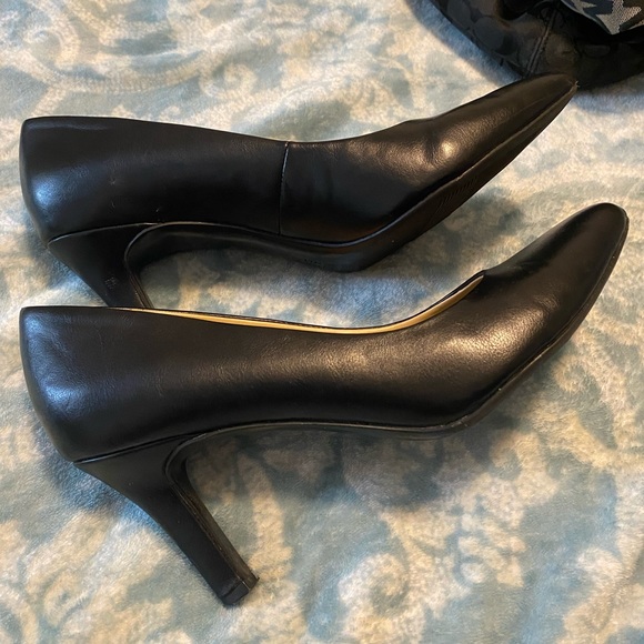 Naturalizer | Shoes | Naturalizer Womens Black Pointe High Heels | Poshmark